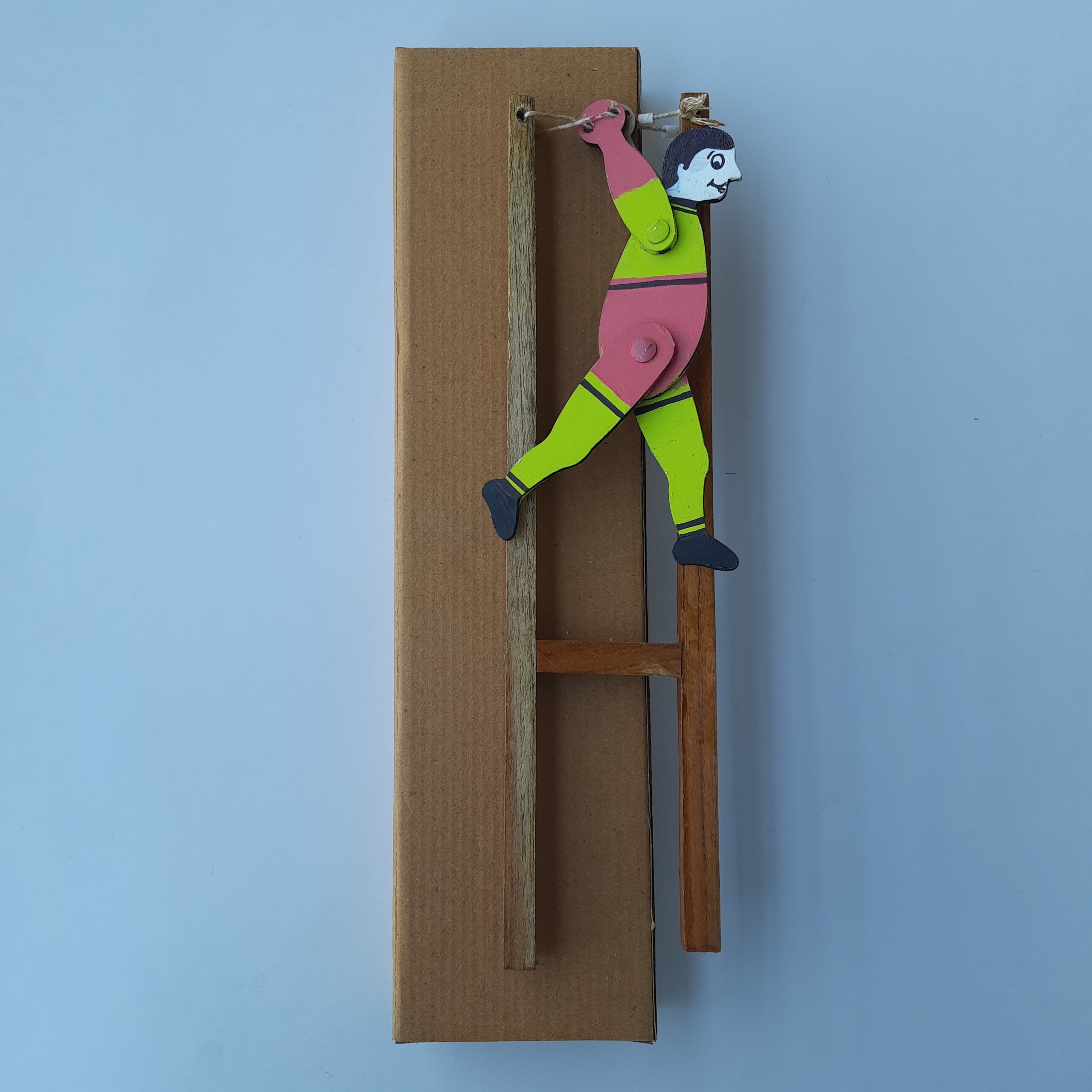 Rocking Man | Revolusis Instore